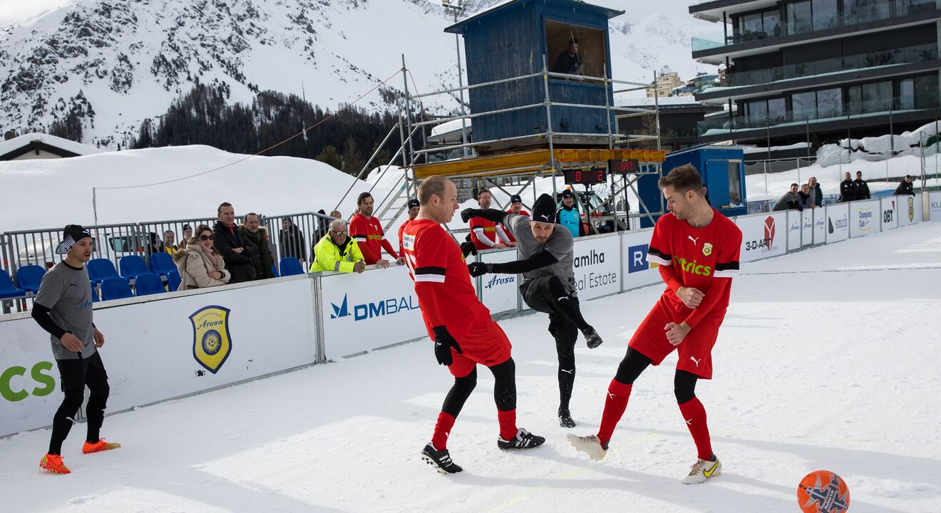 Medien | Ice Snow Football